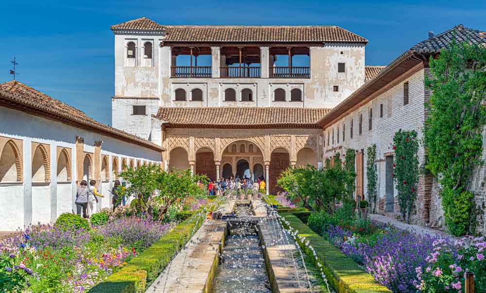 Alhambra Tickets – Book tickets & guided tours online (2026)