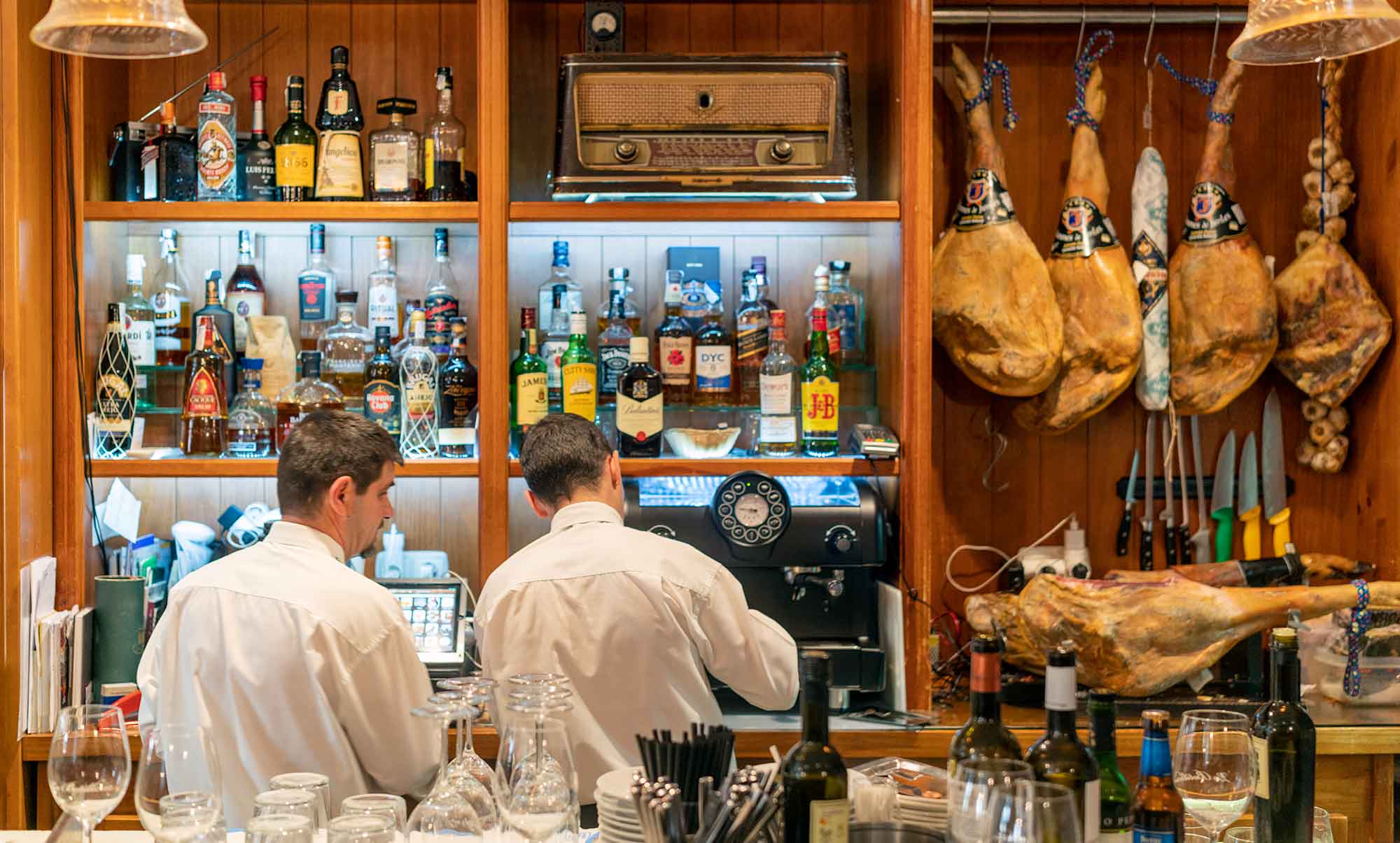 Best Restaurants in Granada, Spain (2023) | España Guide